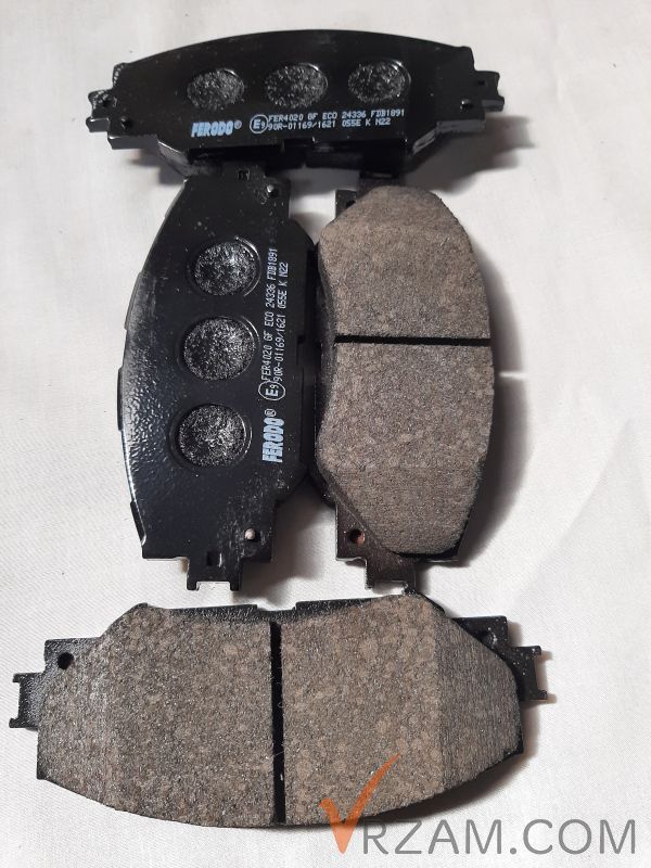 Toyota Corolla/ Auris - Ferodo Premium LV Pads - VRZAM